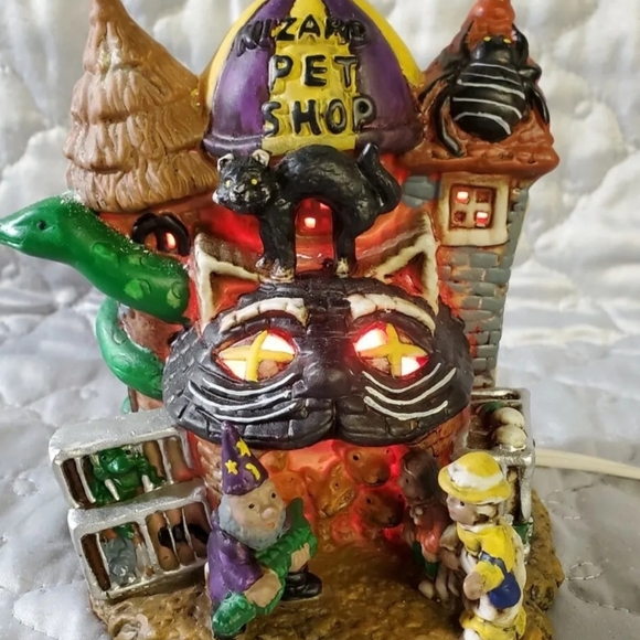 Holiday | Vintage Porcelain Lighted Haunted House Wizards Pet Shop ...